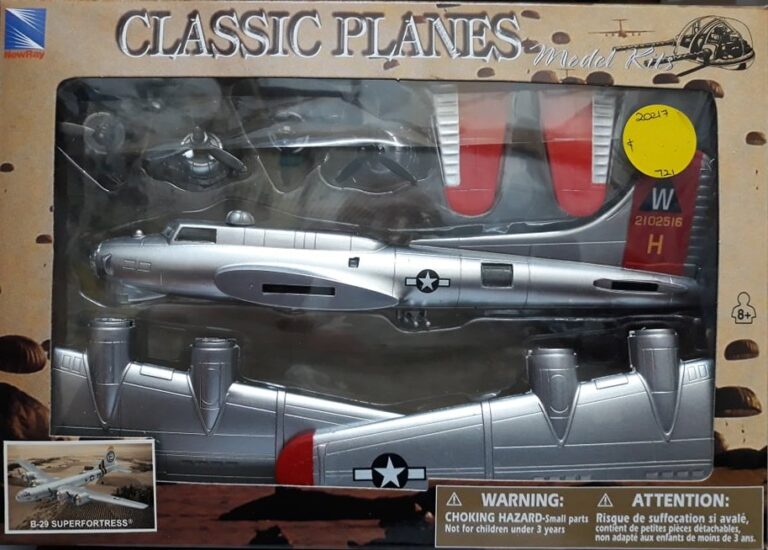 New Ray Classic Planes series – Boeing B-17 Flying Fortress – 20107 ...