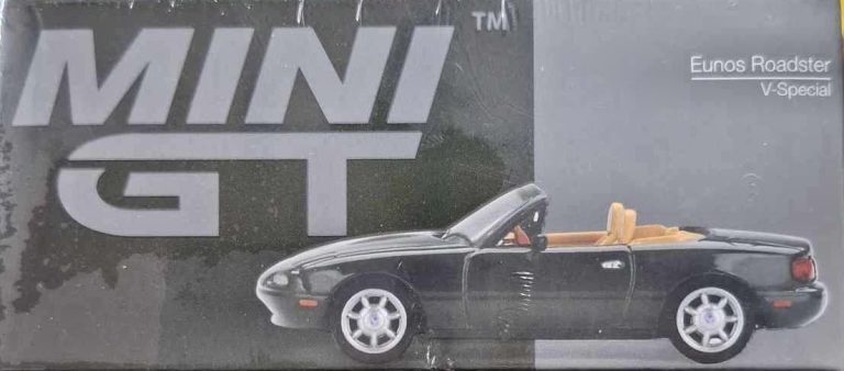 Mini GT 1:64th scale – Mazda Eunos Roadster V-Special – MGT838 – Mr Models
